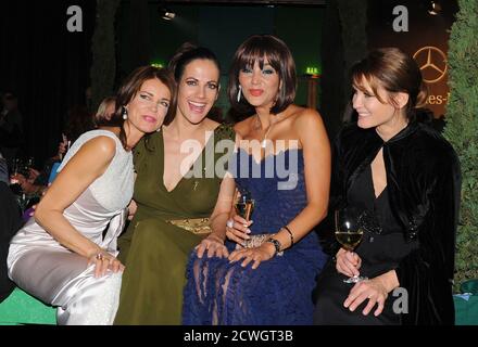 German actresses Anja Kling (L) and Bettina Zimmermann (R) at the 43rd ...