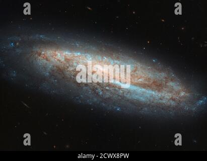 ESA/Hubble Barred spiral galaxy NGC 1300 photographed by Hubble ...