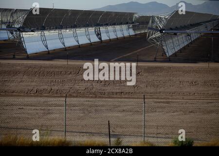 Gila Bend, Arizona - The Solana Generating Station - the largest ...