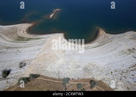 Millerton Lake and Friant Dam, is a reservoir that stores water for ...