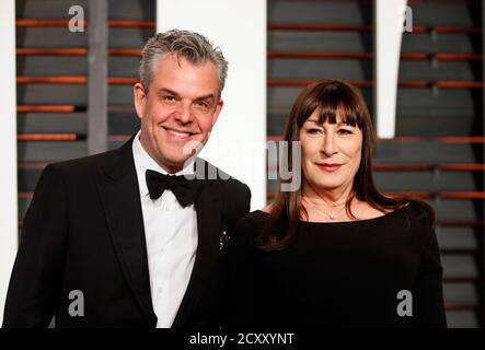 BEVERLY HILLS, CA - FEBRUARY 4: Actors Bryan Dattilo and Robert Kelker ...