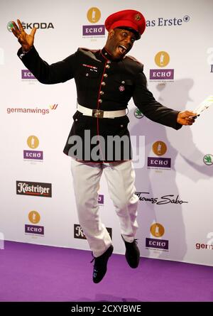 Bruce Lacy from Captain Jack and Franca Morgano from Magic Affair at ...