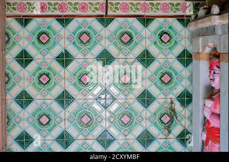 25 Nov 2008 Japanese Ceramic Tile painting of Hindu deity, Soorya ...