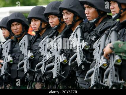 Members of the Philippine National Police - Maritime Group, 2nd Special ...