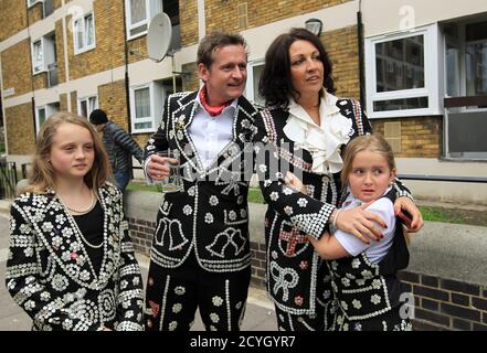 The Carpenters Arms pub in Bethnal Green, London, infamous by being ...