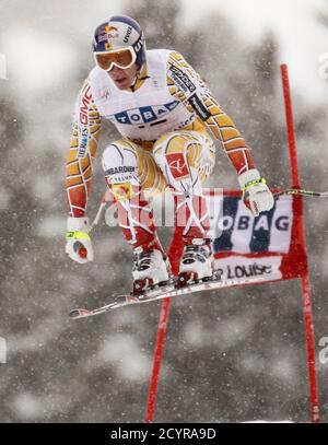 Canadian Alpine skier Erik Guay waves to members of the National ...