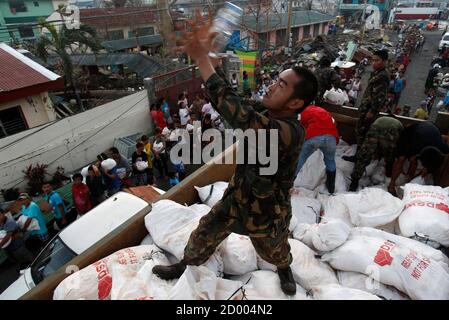 Typhoon Haiyan humanitarian relief in Philippines Operation Damayan ...