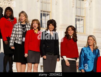 Women members of the United States Congress gathered for a group ...