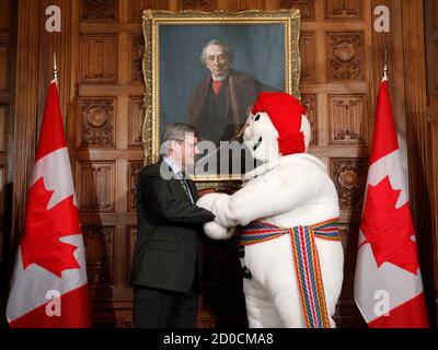 The Quebec carnival mascot « Bonhomme » in the Petit Champlain Stock ...