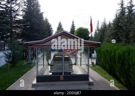 Historical Car: Devrim First car that completely designed and produced ...