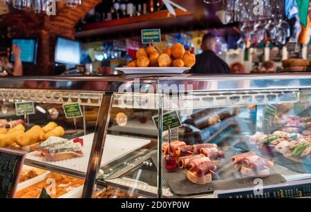 Tapas on display at the counter of tapas bar "Cava Aragonesa" in Calle ...