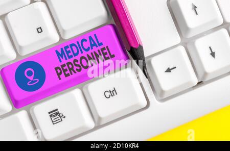 Writing note showing Medical Personnel. Business concept for trusted ...