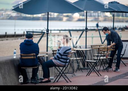 Scenes from cafes on Portobello's Promenade as the First Minister has ...