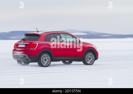 Fiat 500X on ice in northern Sweden, Feb 2015 Stock Photo - Alamy