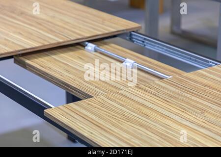 Open Dining Table Structure Expansion Surface Parts Stock Photo - Alamy
