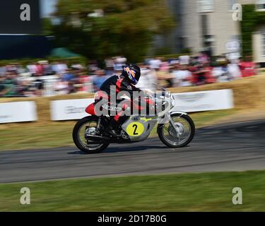 Alan Cathcart, Honda RC181, Classic racing motorcycles, Goodwood ...