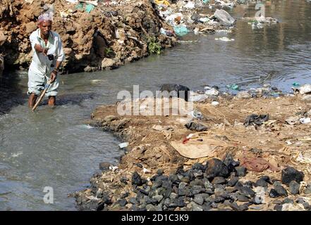 Mathare river, Mathare, Nairobi, Kenya. The Mathare River which is one ...