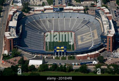 Michigan Stadium, University of Michigan, home of the Wolverines NCAA ...