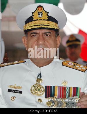 Chief of the Pakistan Naval Staff, Admiral Muhammad Zakaullah exchanges ...