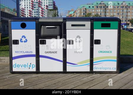 Modern Seperated Public Recycling Litter Bins For Organics Recyclables ...