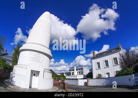 La Pain de Sucre, Charles Lefebvre-Desnouettes cenotaph, Sainte-Adresse ...