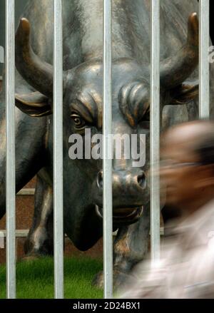 Bronze bull statue at Bombay Stock Exchange ; BSE ; Bombay ; Mumbai ...