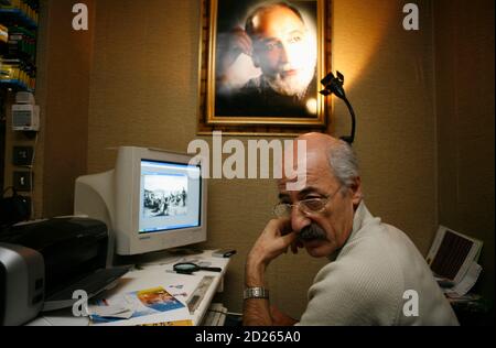 Iranian photographer, Jahangir Razmi Pulitzer-winning picture of a 1979 ...