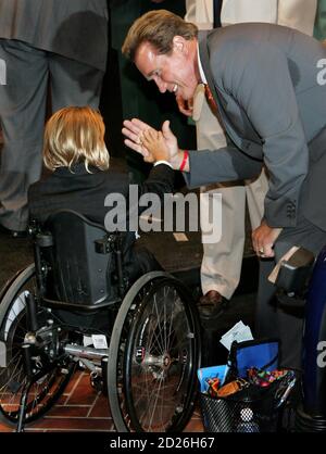 The Neuroscience Research Building at UCLA Stock Photo - Alamy