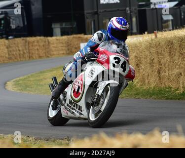Steve Parrish, Suzuki RGV500, Classic racing motorcycles, Goodwood ...