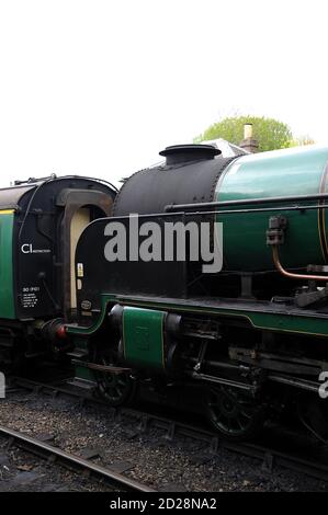 Steam engine 850 Lord Nelson train in Cotswolds countryside ...