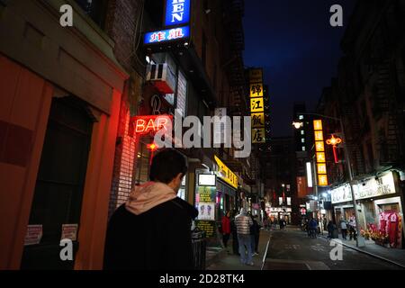 neon signs chinatown manhattan new york city Stock Photo - Alamy