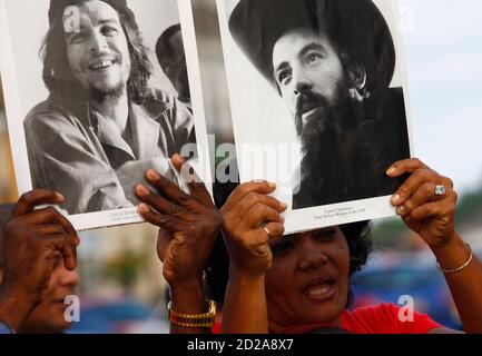 Havana Cuba Revolutionary slogans Stock Photo - Alamy