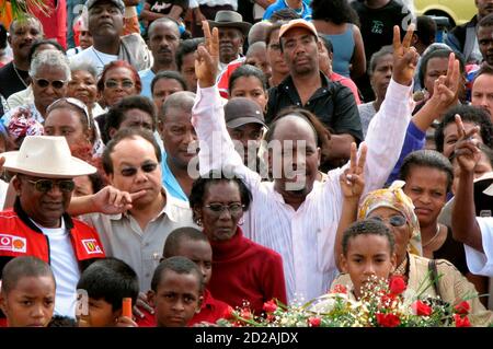 Chagos Islanders want to return to Diego Garcia TUC May Day March ...