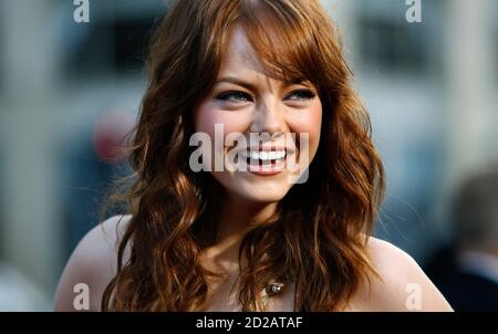EMMA STONE GHOSTS OF GIRLFRIENDS PAST WORLD PREMIERE HOLLYWOOD LOS ...