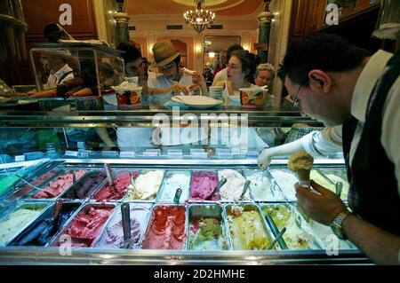 Giolitti ice cream gelato shop centro storico the old town Rome the ...