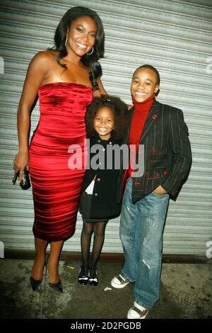 THE PERFECT HOLIDAY, Malik Hammond, Gabrielle Union, Khail Bryant, Katt ...