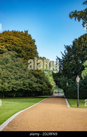 English country house driveway Stock Photo - Alamy