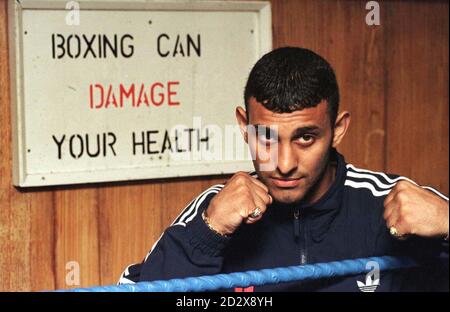 World featherweight champion 'Prince' Naseem Hamed and his girlfriend ...