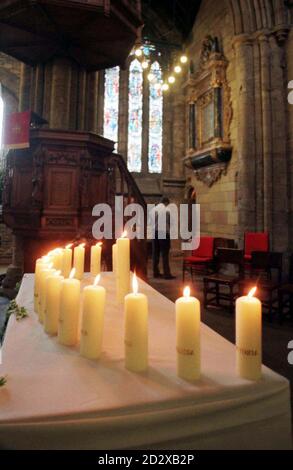 Remembrance at Dunblane Cathedral Stock Photo - Alamy