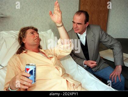 Status Quo band member Rick Parfitt and his new girlfriend Patty Beedon ...