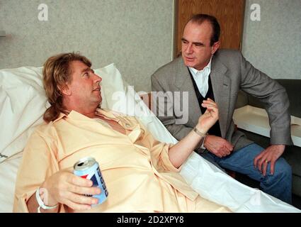 Status Quo band member Rick Parfitt and his new girlfriend Patty Beedon ...