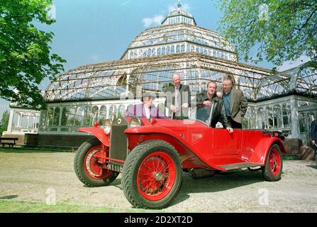 Brookside actors, from left to right; Dean Sullivan, Suzanne Collins ...
