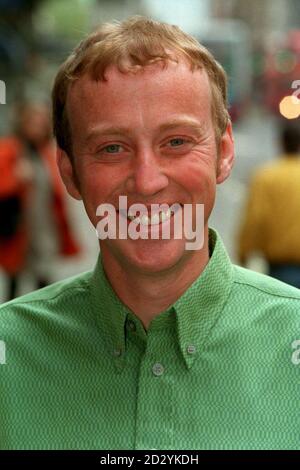 PA NEWS PHOTO 6/5/98 LIANA BRIDGES AT A PHOTOCALL IN LONDON TO LAUNCH ...