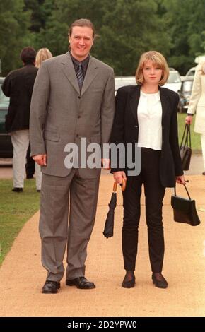 PA NEWS PHOTO 14/6/98 ACTOR PAUL BARBER WITH A FEMALE FRIEND AT THE ...