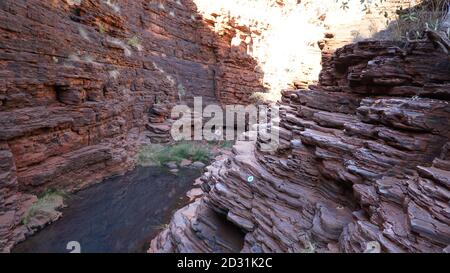 Spider Walk Canyon hike through the Hancock Gorge of Karijini National ...