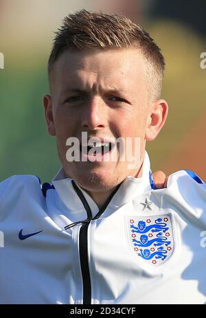 England U21 goalkeeper Jordan Pickford (left) warms up with Angus Gunn ...