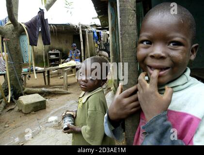 Slums in Abidjan, Ivory Coast Stock Photo - Alamy