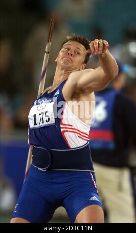 STEVE BACKLEY & JAN ZELEZNY.JAVELIN, SYDNEY OLYMPICS.DIUM, SYDNEY ...