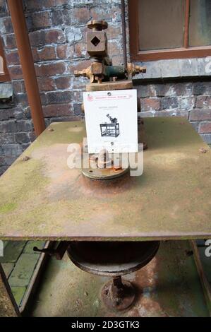 Old machinery. Middleport Pottery, Stoke on Trent, England. A restored ...