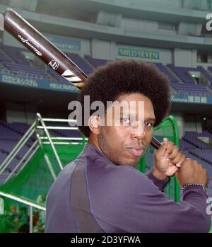 Osaka Dome stadium, Japan Stock Photo - Alamy